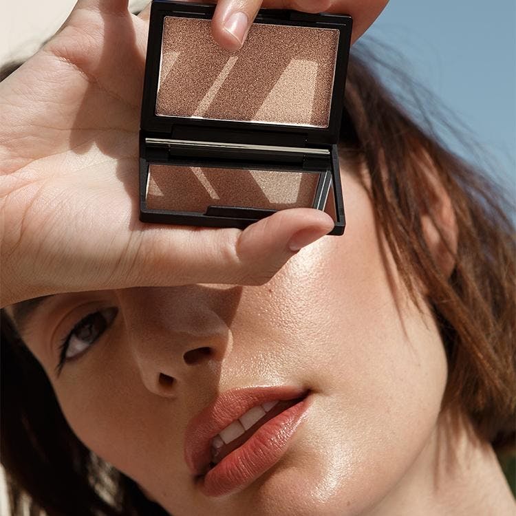 Powder Highlighters | Phase Zero Makeup | Libre London